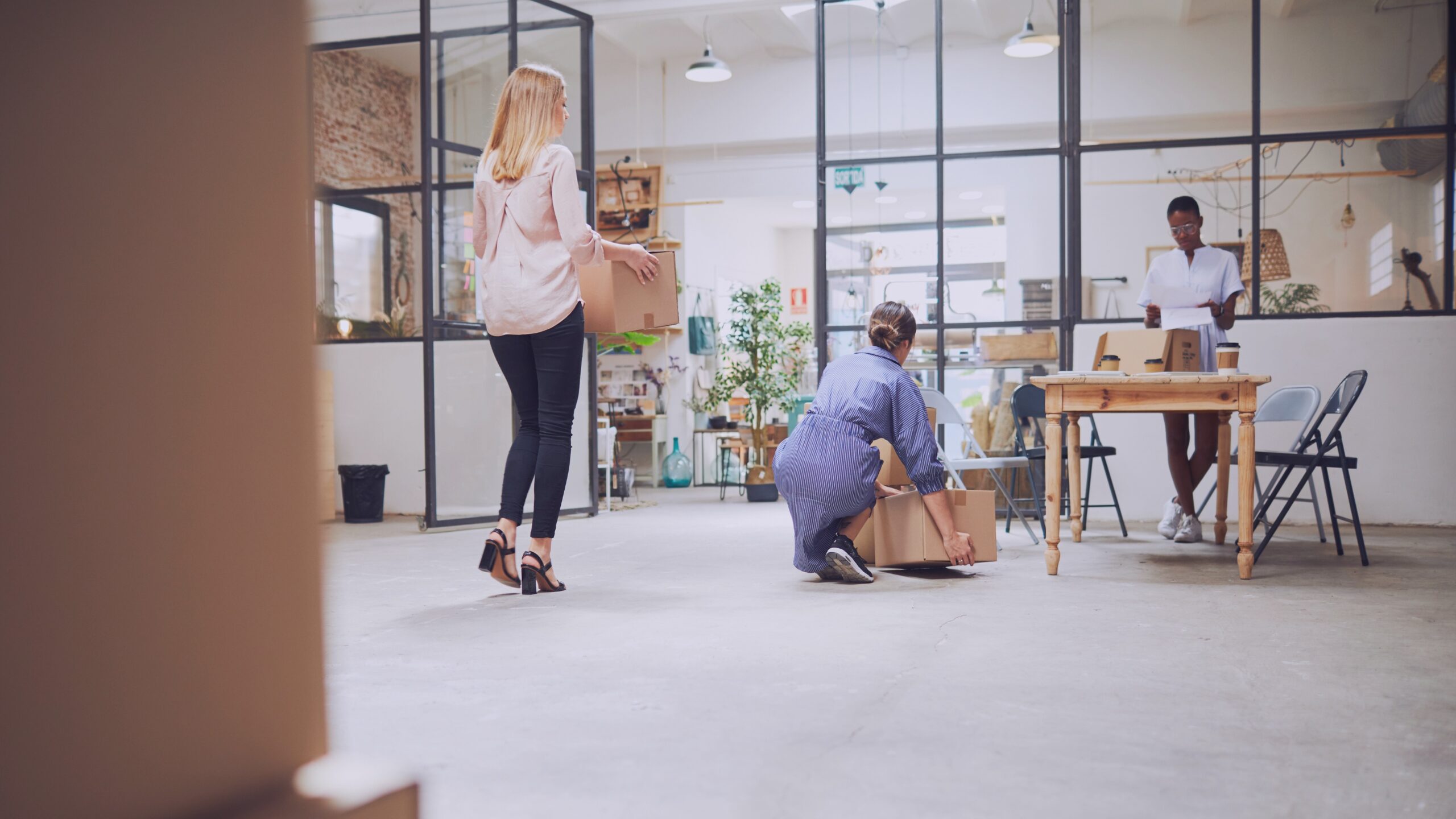 Outsourcing Corporate Relocations - Smart HR Move - Claymore Thistle